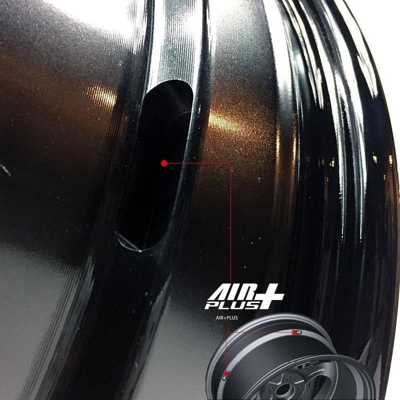 WedsSport RN-05M 18X9.5 +22 5X114.3 - Gloss Black